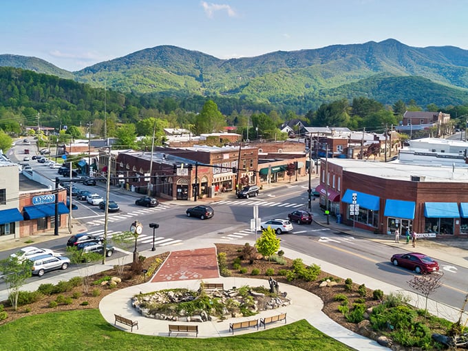 Downtown Black Mountain's brick buildings and mountain backdrop create that "I could live here" feeling we all secretly crave.