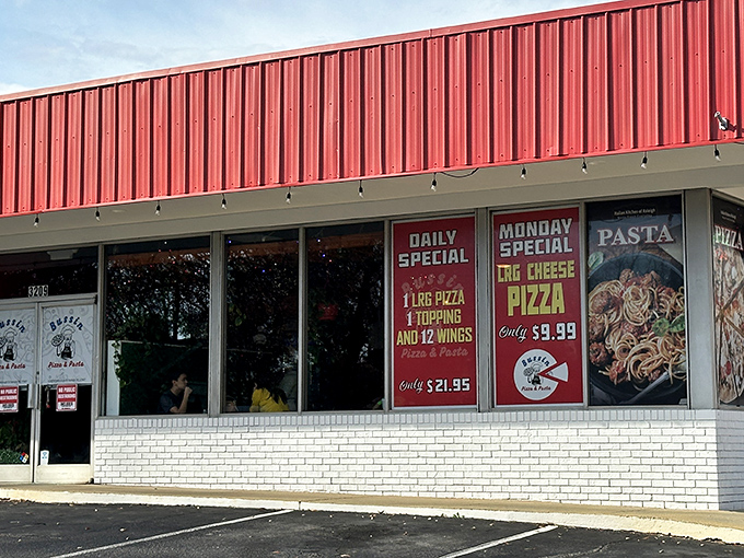 Daily specials that make your wallet as happy as your taste buds. Bussin Pizza knows what matters most.