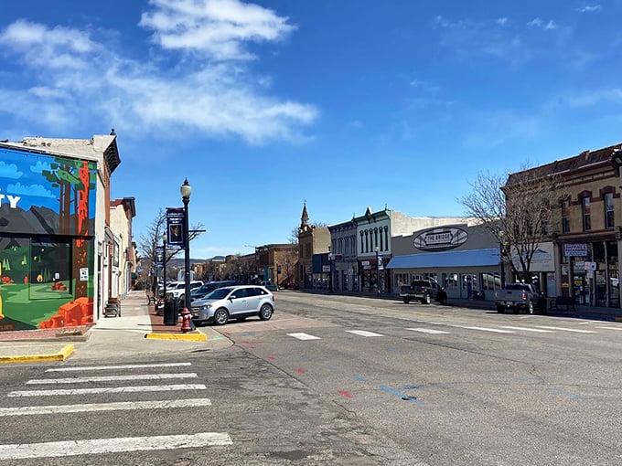 Downtown Cañon City offers the perfect blend of Old West charm without the inconvenience of actual outlaw shootouts.