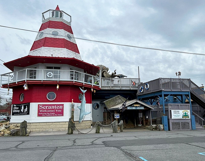 Red and white stripes guide hungry souls to maritime feasts in landlocked Scranton.