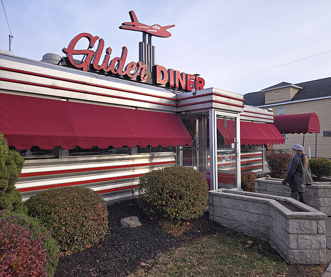 Red, white, and ready to fuel your day - Glider Diner's retro charm never gets old.