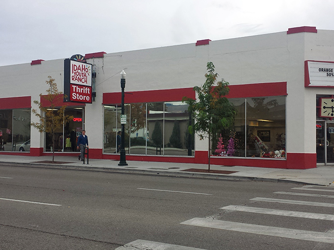 Small-town charm meets serious thrifting potential in this welcoming Main Street shopping destination.