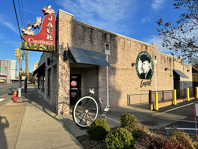 Brick, metal, and the promise of smoky delights – Jack's exterior is the barbecue equivalent of "don't judge a book by its cover."