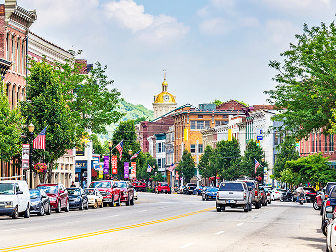 Classic American main street vibes meet riverside charm in this perfectly preserved slice of Midwest history.