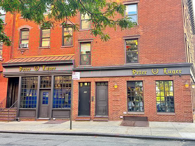 This brick facade has witnessed more marriage proposals and business deals than a courthouse and Wall Street combined.