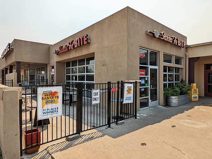 Award-winning burgers lurk behind these unassuming windows. Don't judge this book by its adobe-colored cover!