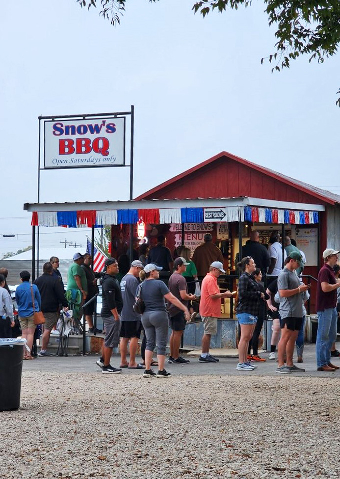 When crowds gather like this, you know something magical is happening inside that kitchen.