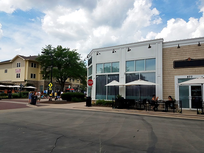 Summer perfection: The Burger Local's outdoor seating area invites you to enjoy gourmet burgers while soaking up that sweet Illinois sunshine.