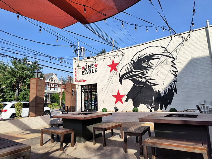 String lights and outdoor tables beckon you to enjoy crispy chicken under the stars. Urban dining with a side of cool.