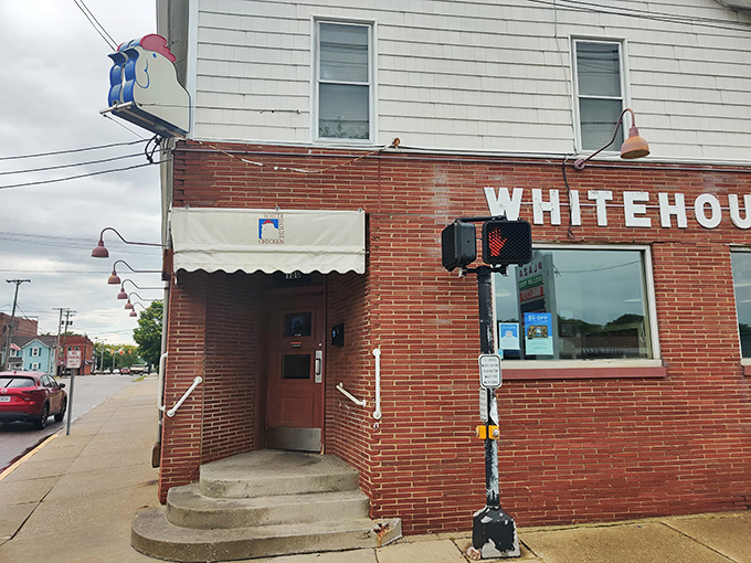 Sometimes the most extraordinary culinary treasures hide behind the most ordinary small-town storefronts like this.