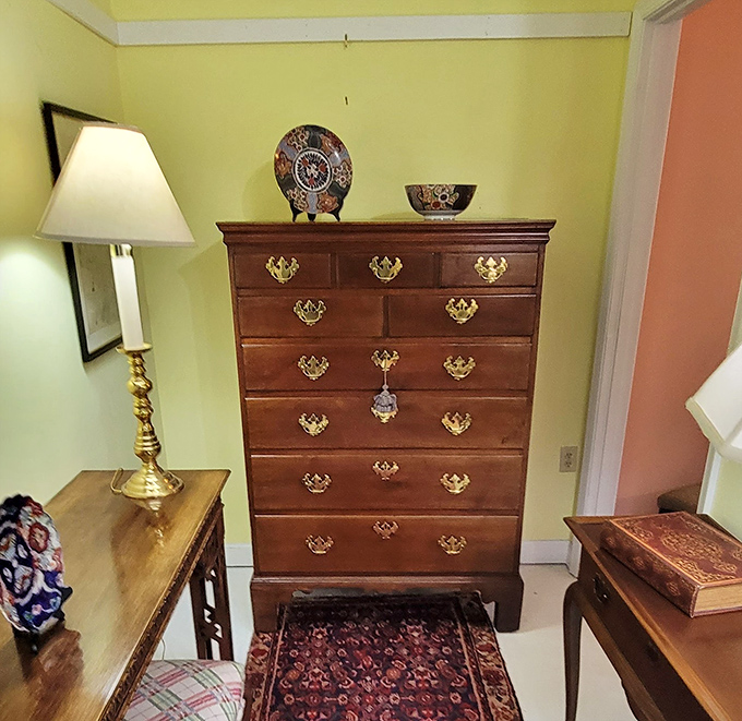 Imagine the stories this George III chest could tell! Each drawer might have held love letters, pocket watches, or the secret chocolate stash of some 18th-century sweet tooth.