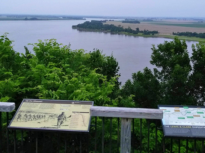 Where three states meet the mighty Missouri. From this overlook, you can wave to South Dakota and Iowa simultaneously &ndash; the Midwest's version of a power move.