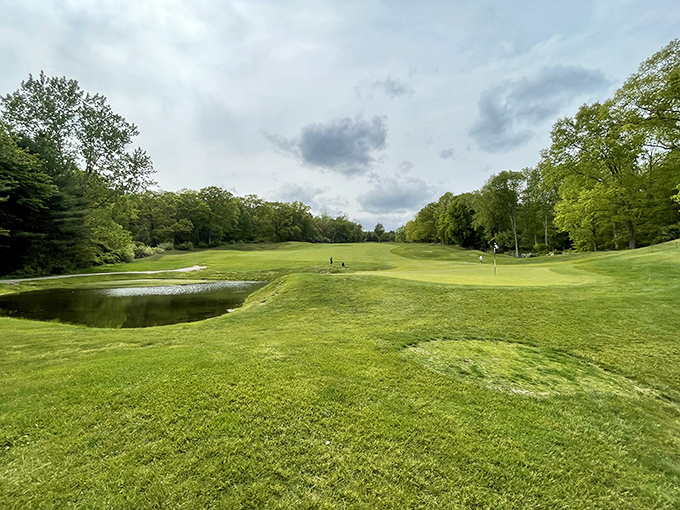 Connecticut National Golf Club proves you don't need country club prices to enjoy rolling greens and fresh air.