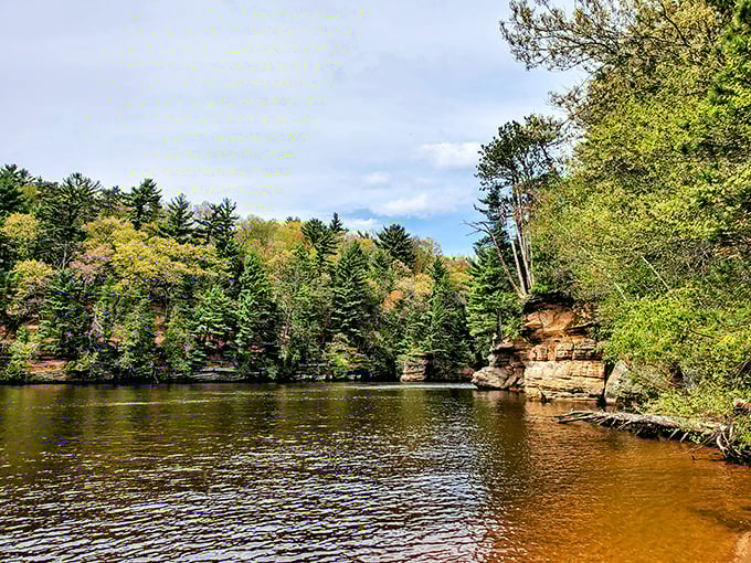 Nature doesn't need Instagram filters &ndash; the Wisconsin River's sandstone formations have been perfecting their look for about 15,000 years.
