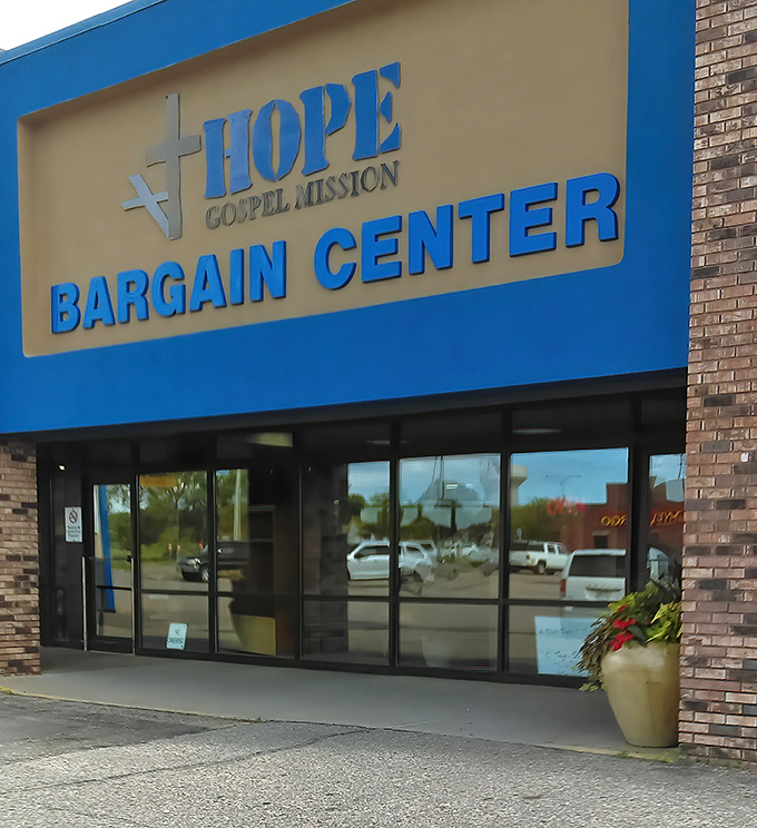 That iconic blue sign against the sky &ndash; like spotting an oasis when your wallet is parched and your shopping spirit needs refreshing.