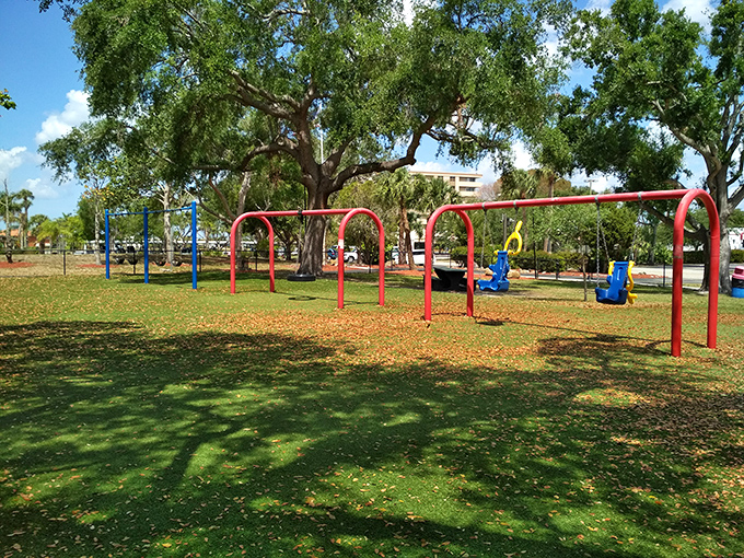 Four Freedoms Park offers swings with a view. Freedom from boredom guaranteed, no congressional approval required.
