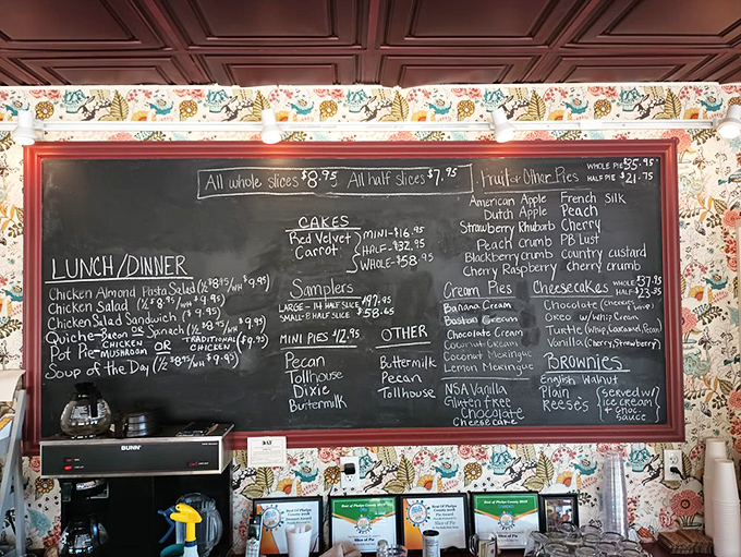 The menu tells you everything you need to know &ndash; straightforward, unpretentious, and focused on what matters. No fancy descriptions needed when the food speaks for itself.