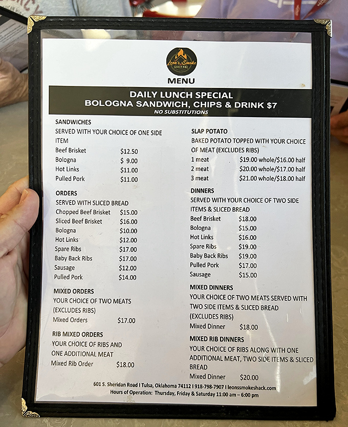 The menu at Leon's doesn't waste words on flowery descriptions. When your barbecue speaks this eloquently, you don't need marketing jargon.