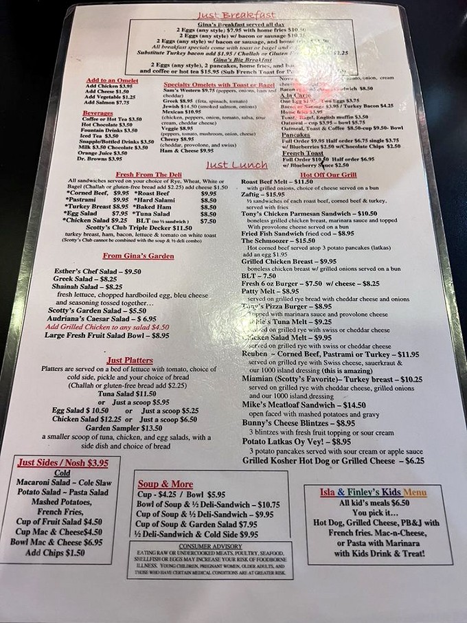 The menu at Scotty's reads like a love letter to American comfort classics. No molecular gastronomy here&mdash;just honest food that satisfies the soul.
