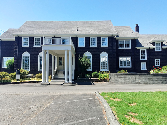This elegant building proves that Aberdeen knows how to preserve its history while keeping things functional for modern living.