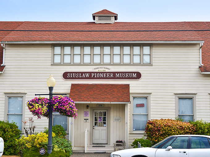 History buffs rejoice! The Siuslaw Pioneer Museum offers a time-traveling adventure without the pesky paradoxes or need for plutonium.