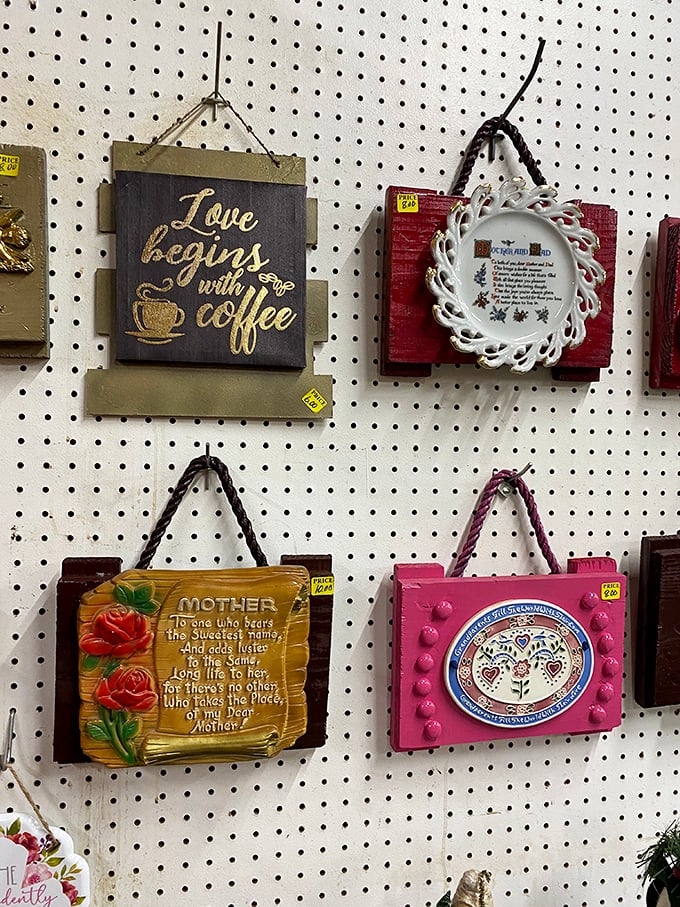 Wall d&eacute;cor that speaks volumes! From coffee wisdom to motherly advice, there's a sign for every sentiment. 