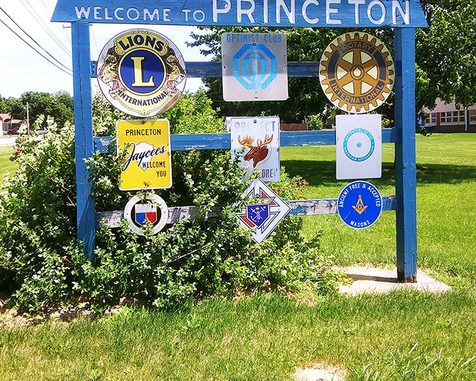 When your welcome sign needs reinforcement from every civic organization in town, you know hospitality isn't just a slogan here.