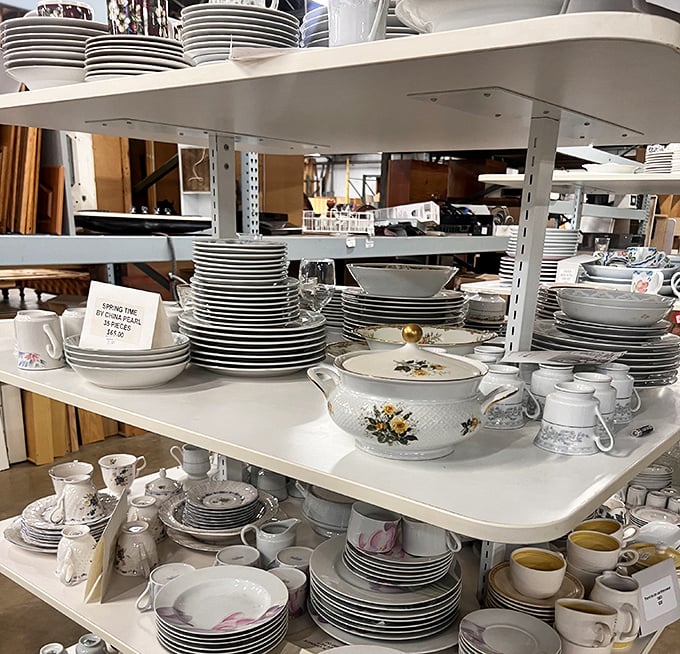 Grandma's china has nothing on this collection. One person's "we got new dishes" is your chance for vintage tableware glory.