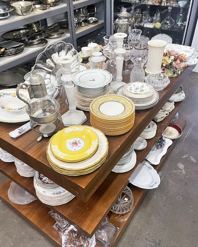 Dinner parties of yesteryear live on through these stacked plates. The sunny yellow-rimmed dishes practically beg to host your next gathering of friends.