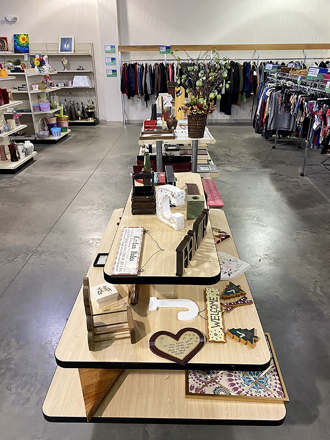 Home decor that tells stories. Each wooden letter and decorative sign once adorned someone else's walls before waiting here to inspire your next design project.