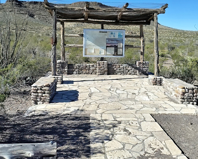 Even the information boards here have character&mdash;rustic shelters that seem to say, "You're not in suburbia anymore, partner."