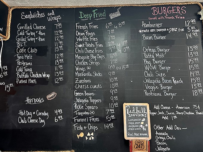 A chalkboard menu of possibilities that makes decision-making the day's hardest task. Comfort food classics with desert-sized portions await your order.