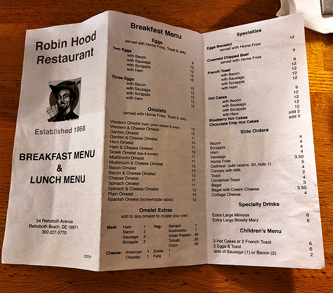 A menu untouched by food trends or inflation fantasies&mdash;breakfast classics at prices that won't ruin your beach vacation budget.