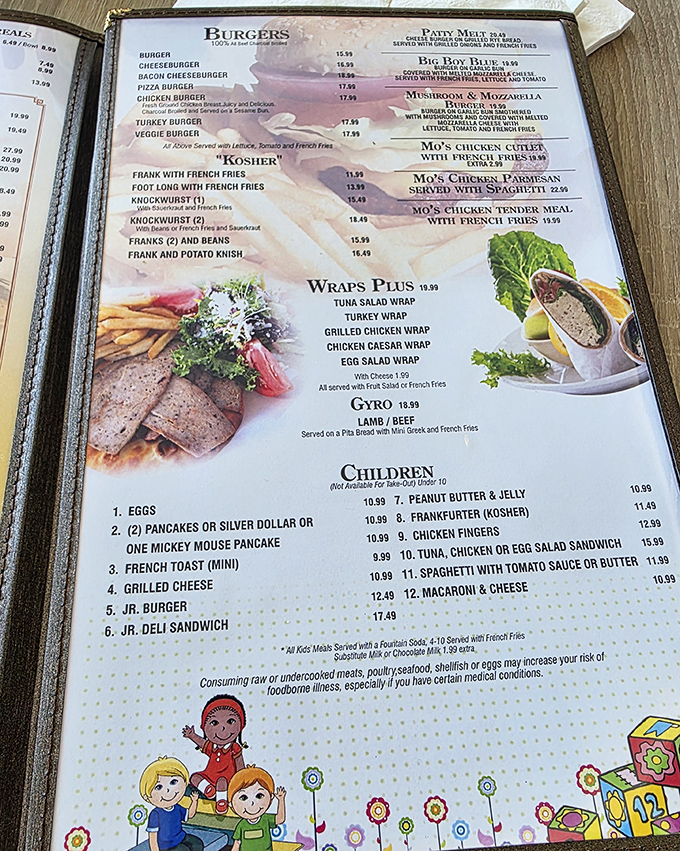 The menu at Mo's reads like a love letter to Jewish deli classics. From burgers to knishes, every comfort food craving finds its match here.