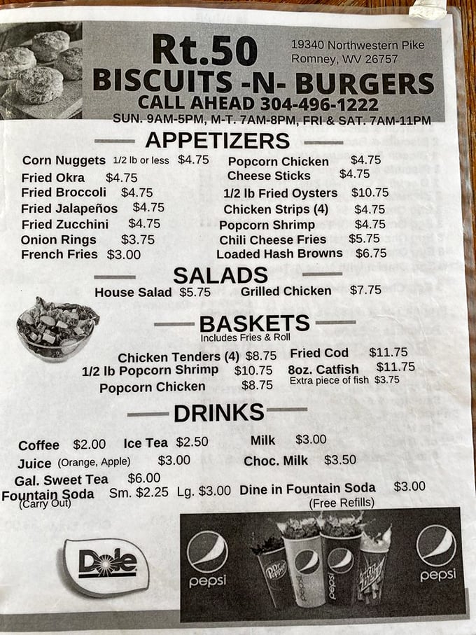 A menu that cuts right to the chase: appetizers, baskets, and comfort classics. No molecular gastronomy here, just the food your soul has been craving.