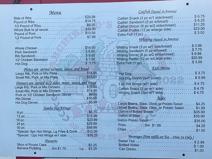 The menu at Archibald's reads like a love letter to smoked meat. Decisions, decisions&mdash;though you can't go wrong with those ribs that put this place on the map.