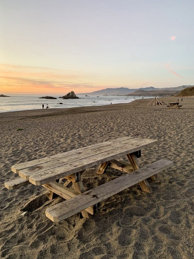 The best seat in California's theater of sunset drama, this weathered picnic table has witnessed more romantic moments than a lifetime of rom-coms. 