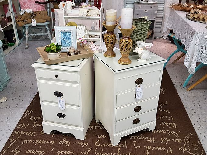 These pristine white nightstands aren't just furniture&mdash;they're blank canvases for your vintage dreams, ready for a second life in your bedroom.