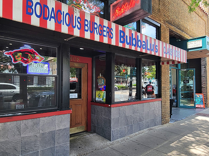 Bubbalus wears its stripes proudly - those red and white awnings practically shout "comfort food lives here!"