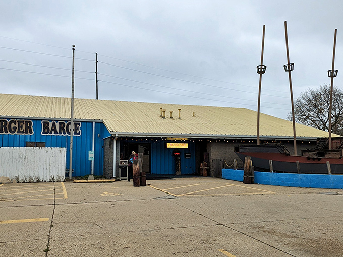The Burger Barge doesn't just serve burgers&mdash;it celebrates them! This blue nautical-themed building houses some of East Peoria's most legendary patties.