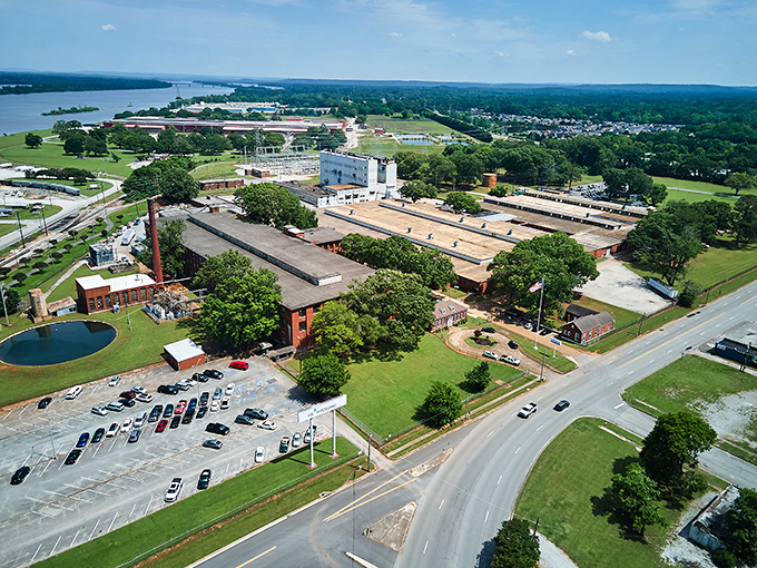 Decatur&rsquo;s riverside mills whisper stories of industry &mdash; and your retirement budget tells one of triumph