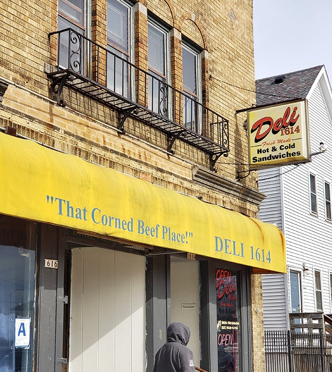 That bright yellow storefront practically shouts "corned beef excellence" from three blocks away, doesn't it?