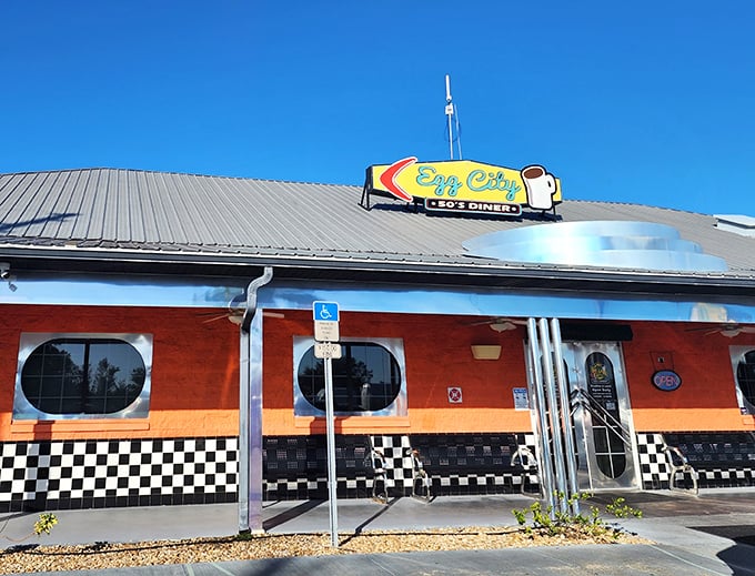 Orange and checkerboard exterior that screams "Your diet ends here!" Classic 50s style with Florida sunshine attitude.