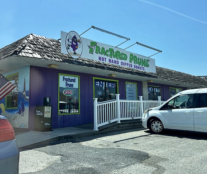 The purple palace of donut dreams! Fractured Prune's beachy vibes and hot-from-the-fryer treats make any day brighter.