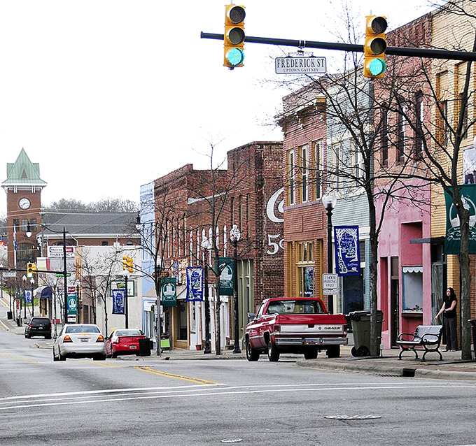 Small-town charm with a dash of Mayberry magic! Gaffney's Frederick Street welcomes you with brick storefronts that haven't changed their winning formula in decades.