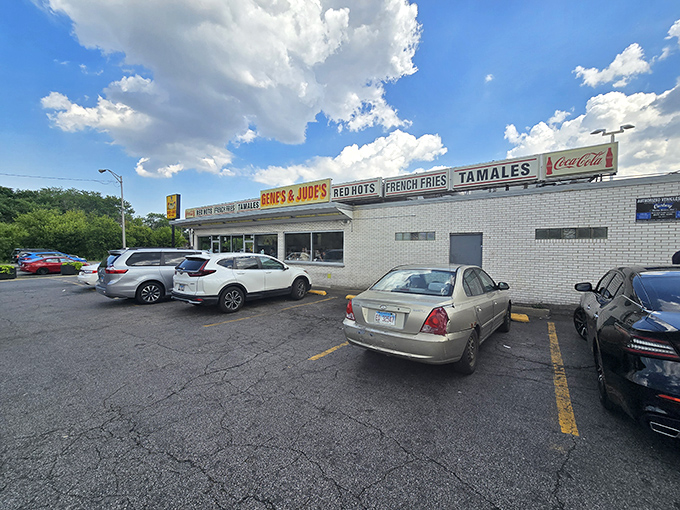 Gene & Jude's no-frills approach is refreshingly honest &ndash; when your hot dogs are this good, you don't need fancy decorations.