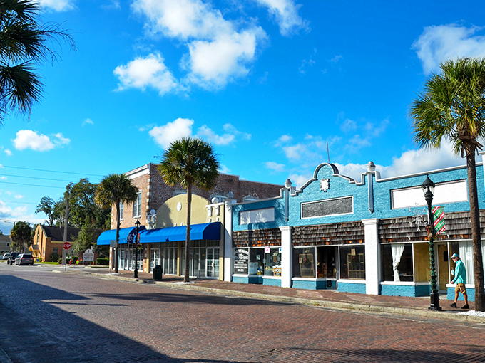 Main Street America lives on in Green Cove Springs, where every storefront tells a story worth hearing.