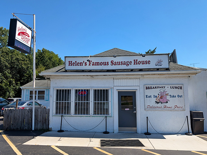 Helen's promises "delicious home fries" and delivers on every word - comfort food that feels like family.