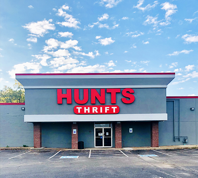 Hunt's Thrift announces itself with no-nonsense red letters. Like a bullseye for bargain hunters with good taste.