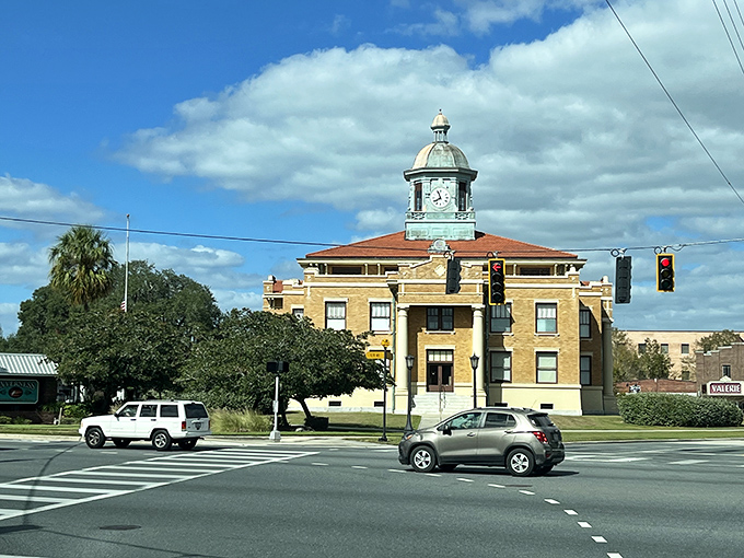 Inverness waterfront combines small-town charm with natural beauty &ndash; like finding a Norman Rockwell painting with palm trees.